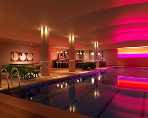 Piscina interior 