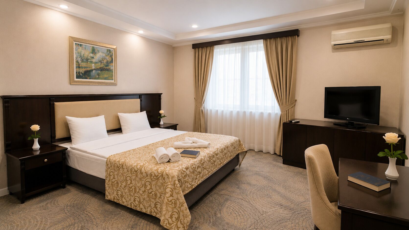 Roupa de alta qualidade, camas de colchão viscoelástico, minibar 