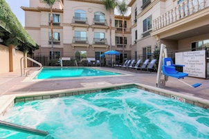 Piscina exterior 