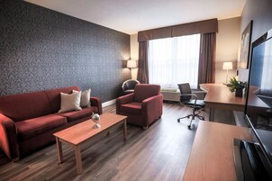 Suite Executiva | Sala de estar | Smart TV de 55 polegadas com canais por cabo 