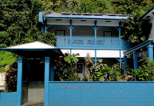 Sadie Thompson Inn in Pago Pago: Find Hotel Reviews, Rooms, and Prices ...