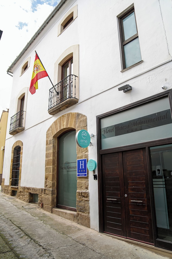 Hotel Baeza Monumental By Eme Hoteles - Baeza