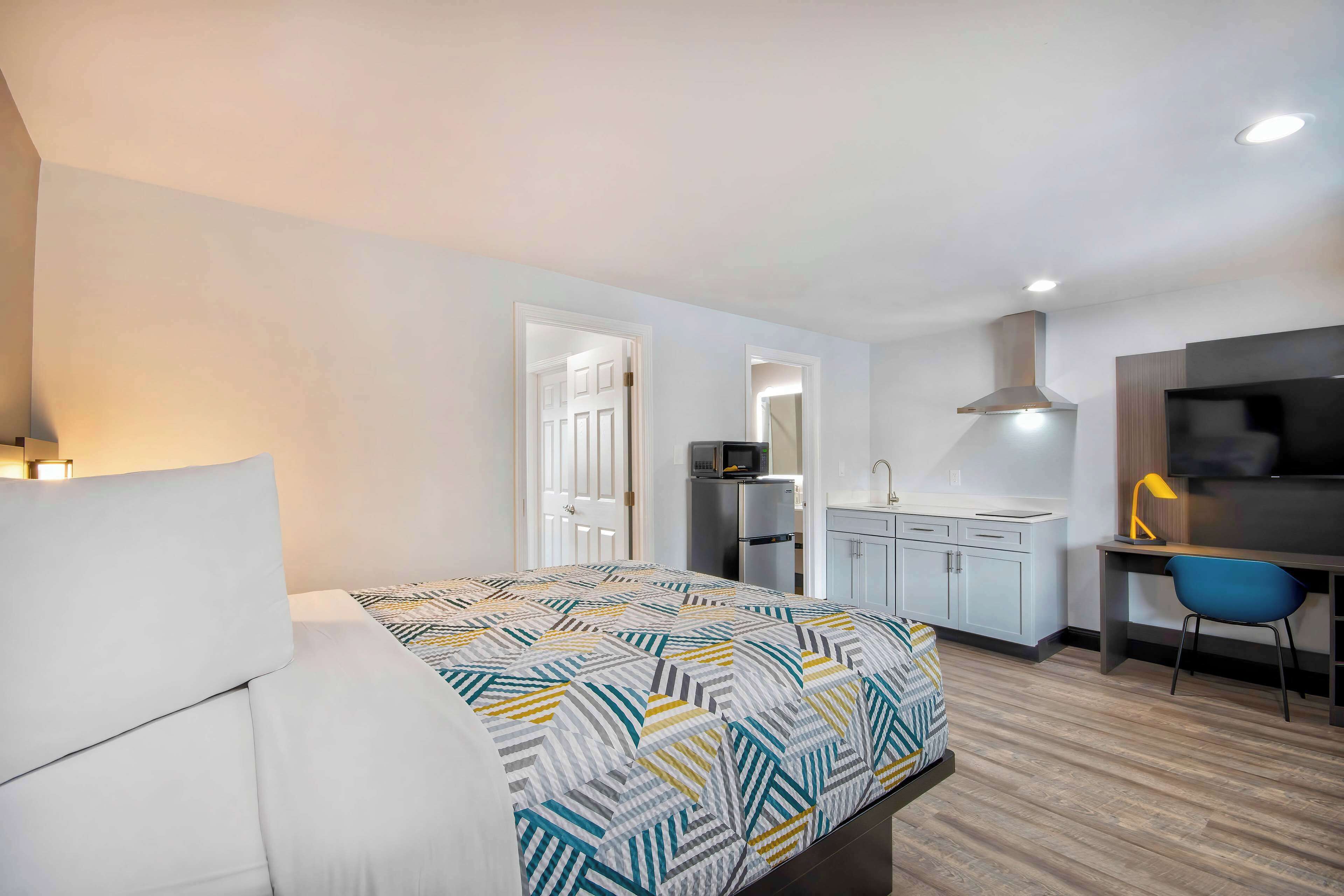 Cortinas blackout, ferros/tábuas de passar roupa, Wi-Fi de cortesia