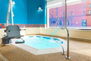 Book Hampton Inn & Suites Pittsburgh-Downtown in Pittsburgh | Hotels.com