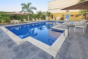 Piscina exterior 