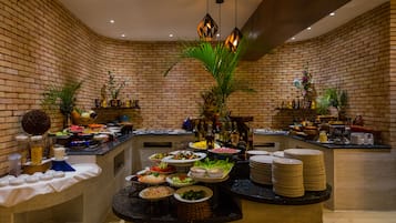 Buffet de pequeno-almoço
