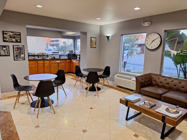 Portofino Inn Burbank - West Hollywood