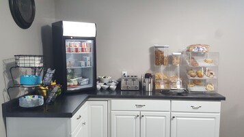 Café da manhã continental grátis todos os dias