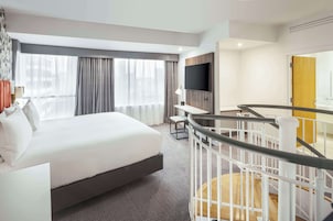 Duplex, 1 cama King (Master Suite) | Roupas de cama premium, frigobar, cofres nos quartos, escrivaninha