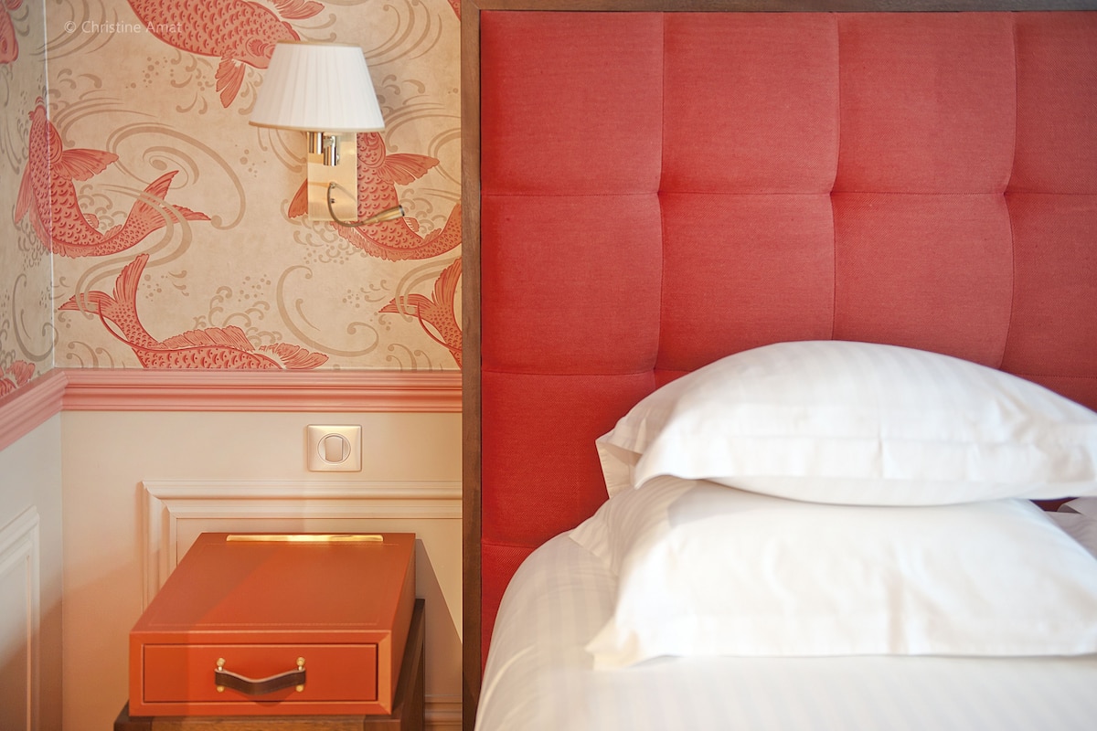 Quarto Twin Clássico | Camas de colchão pillowtop, minibar, cofre no quarto 