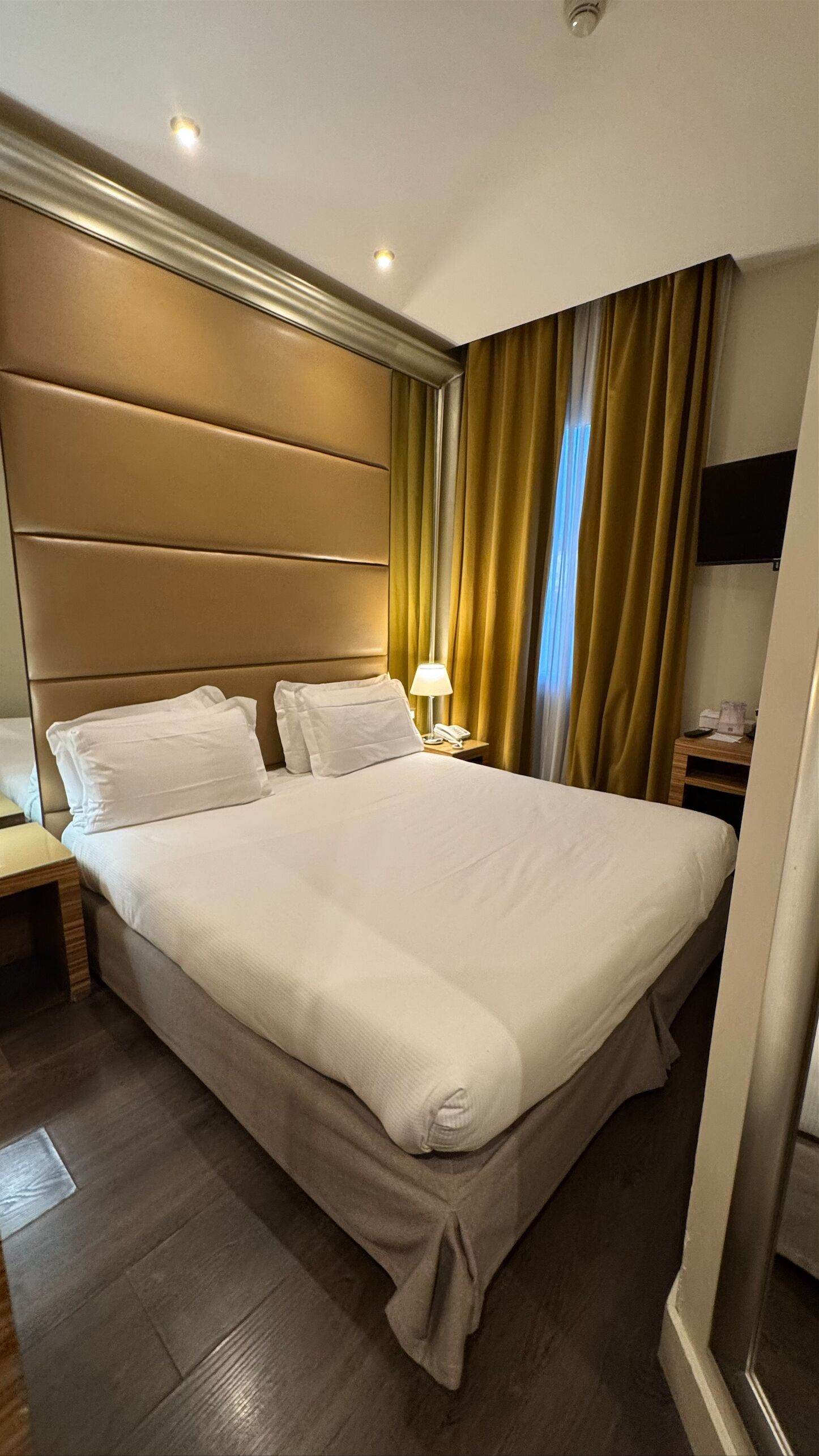 Quarto Standard, 1 cama individual | Minibar, cofre no quarto, secretária, quartos insonorizados 