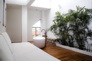 Quarto luxo, vista para a cidade, no mezanino | Terraço/pátio