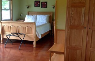 Spring's Desire Cottage