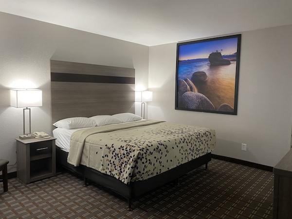 High Country Lodge - Lake Tahoe