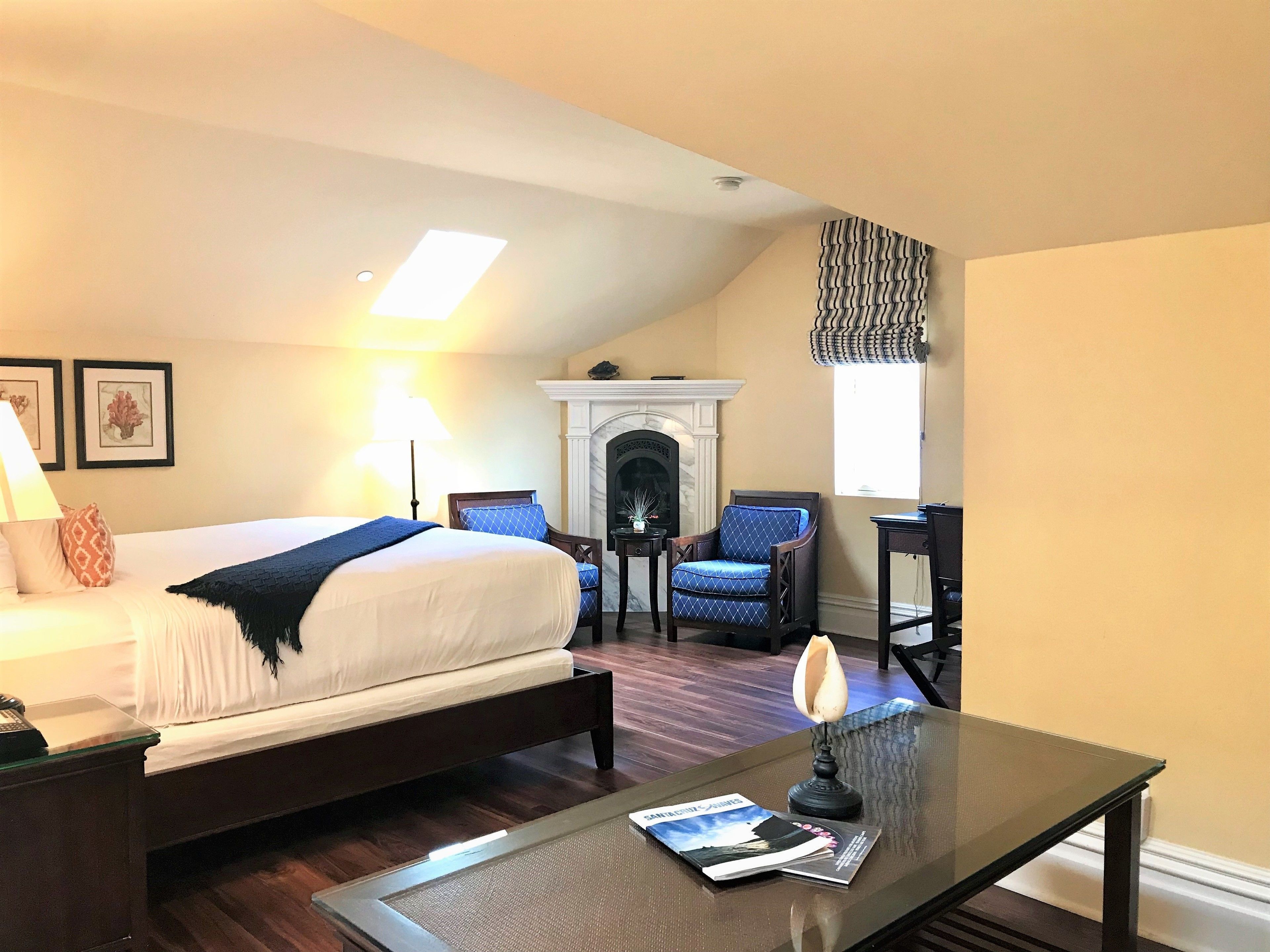 Roupa de alta qualidade, Wi-fi grátis, roupa de cama fornecida 