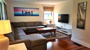 Casa de Campo, 3 quartos | Sala de estar | Televisor de 35 polegadas com canais digitais 