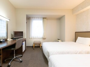Quarto Twin Standard, 2 camas individuais, não fumadores | Roupa de alta qualidade, secretária, cortinas/cortinados opacos 