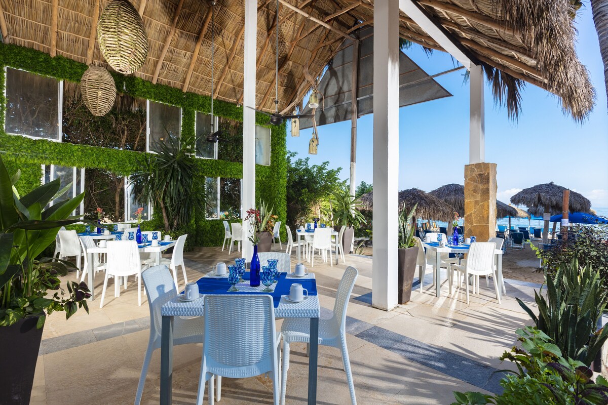 Blue Chairs Resort by the Sea - Adults Only Reviews, Deals & Photos ...
