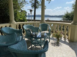 Área para churrascos e piqueniques