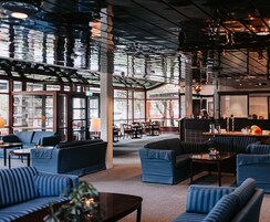 Lounge no hall