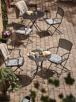 Pequeno-almoço tipo buffet diário incluído 