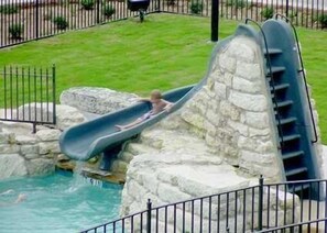 Hampton Inn & Suites Fredericksburg: 2022 Room Prices, Deals & Reviews ...