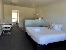 Two Bedroom Suite | Wi-fi grátis, roupa de cama fornecida 