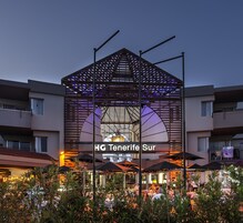 Área de estar no saguão