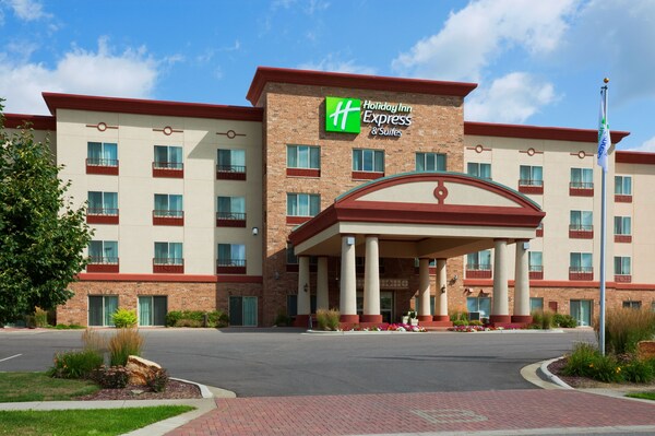 Holiday Inn Express Hotel & Suites Wausau By Ihg - Wausau, WI
