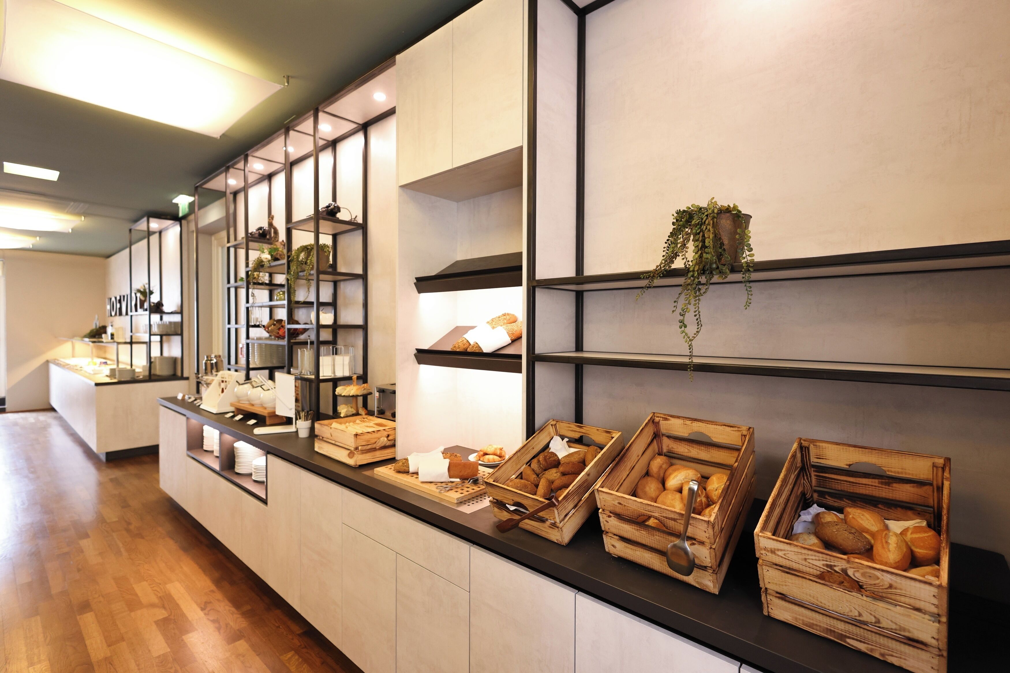 Café da manhã com pratos da culinária local grátis todos os dias