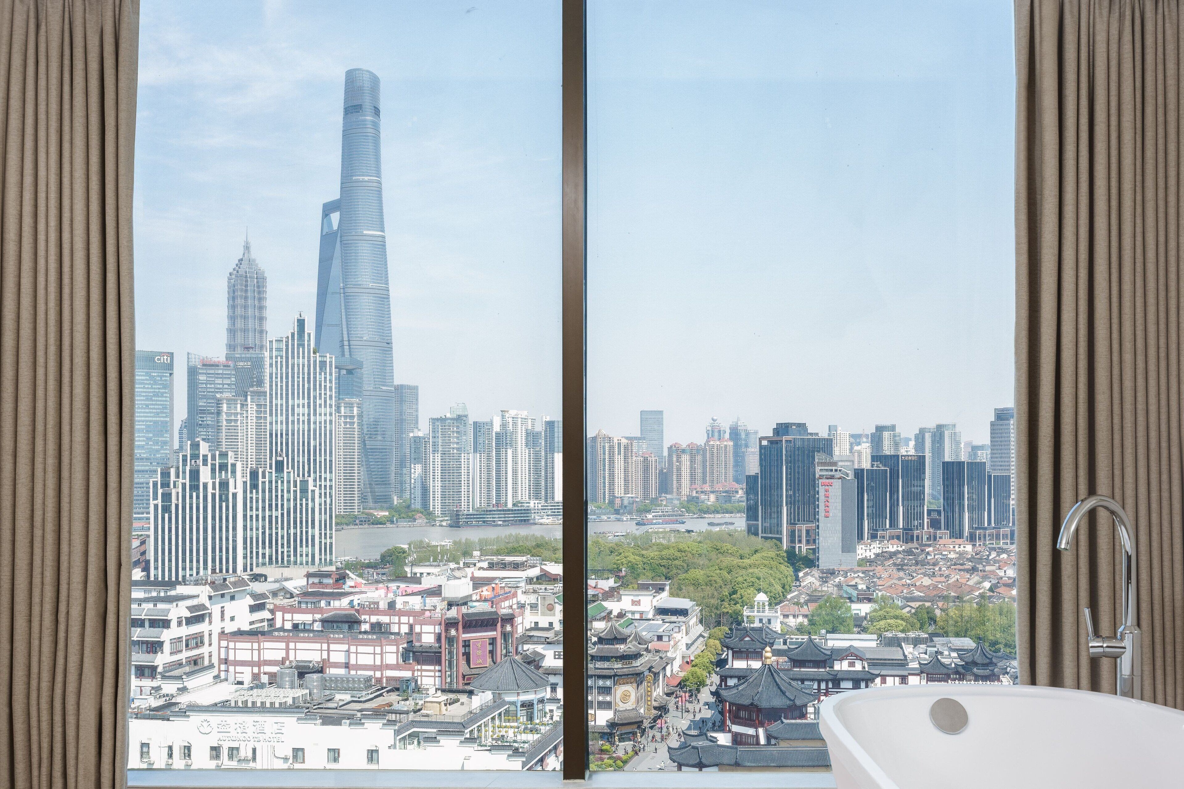 Renaissance Shanghai Yu Garden Hotel in Shanghai: Find Hotel Reviews ...