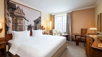 Quarto Deluxe, 1 cama king-size | 1 quarto, roupa hipoalergénica, cofre no quarto, secretária