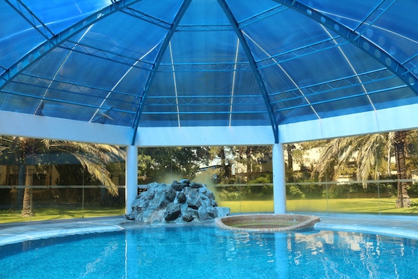 Piscina interior