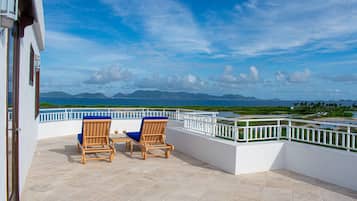 Vila superluxo (Infinity 8 rooms) | Vista para praia/oceano