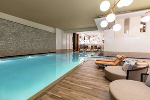 Piscina interior 