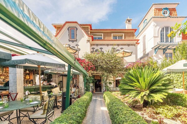 Pergola Boutique Hotel - Cascais