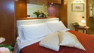 1 quarto, edredões de penas, minibar, cofre no quarto