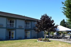 Área para churrascos e piqueniques