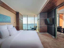 Suite Executiva, 1 cama king-size | Roupa de alta qualidade, minibar, cofre no quarto