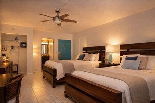 Quarto, 2 camas queen-size | Roupa de alta qualidade