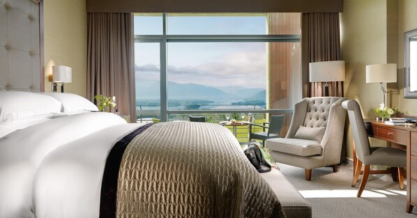 Suite Executiva, 1 cama king-size, varanda, vista para o lago | Lençóis de algodão egípcio, roupa hipoalergénica 
