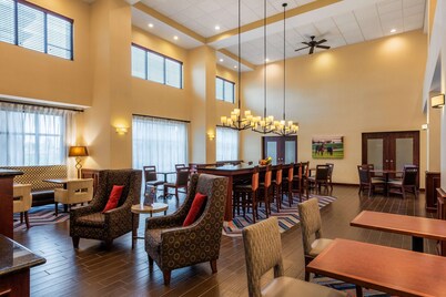 Hampton Inn & Suites Hopkinsville