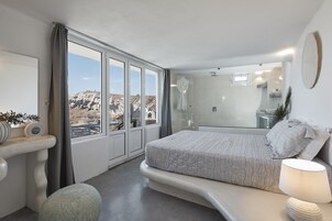 Grand Maisonette Caldera View | Roupa de alta qualidade, cofre no quarto, quartos insonorizados 