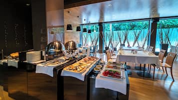 Café da manhã continental grátis todos os dias