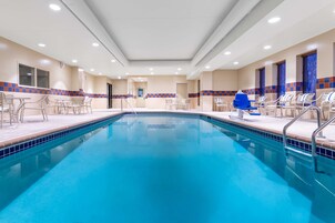 Piscina interior 