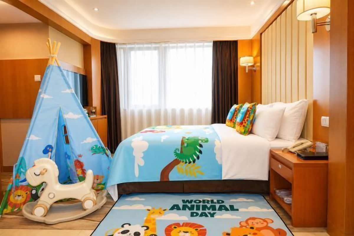 Roupas de cama premium, edredons de pluma, camas com colchões pillow-top