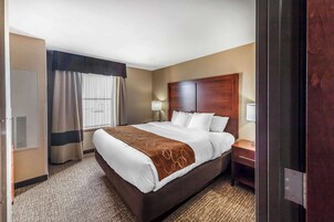 Secretária, ferro/tábua de engomar, Wi-fi grátis 