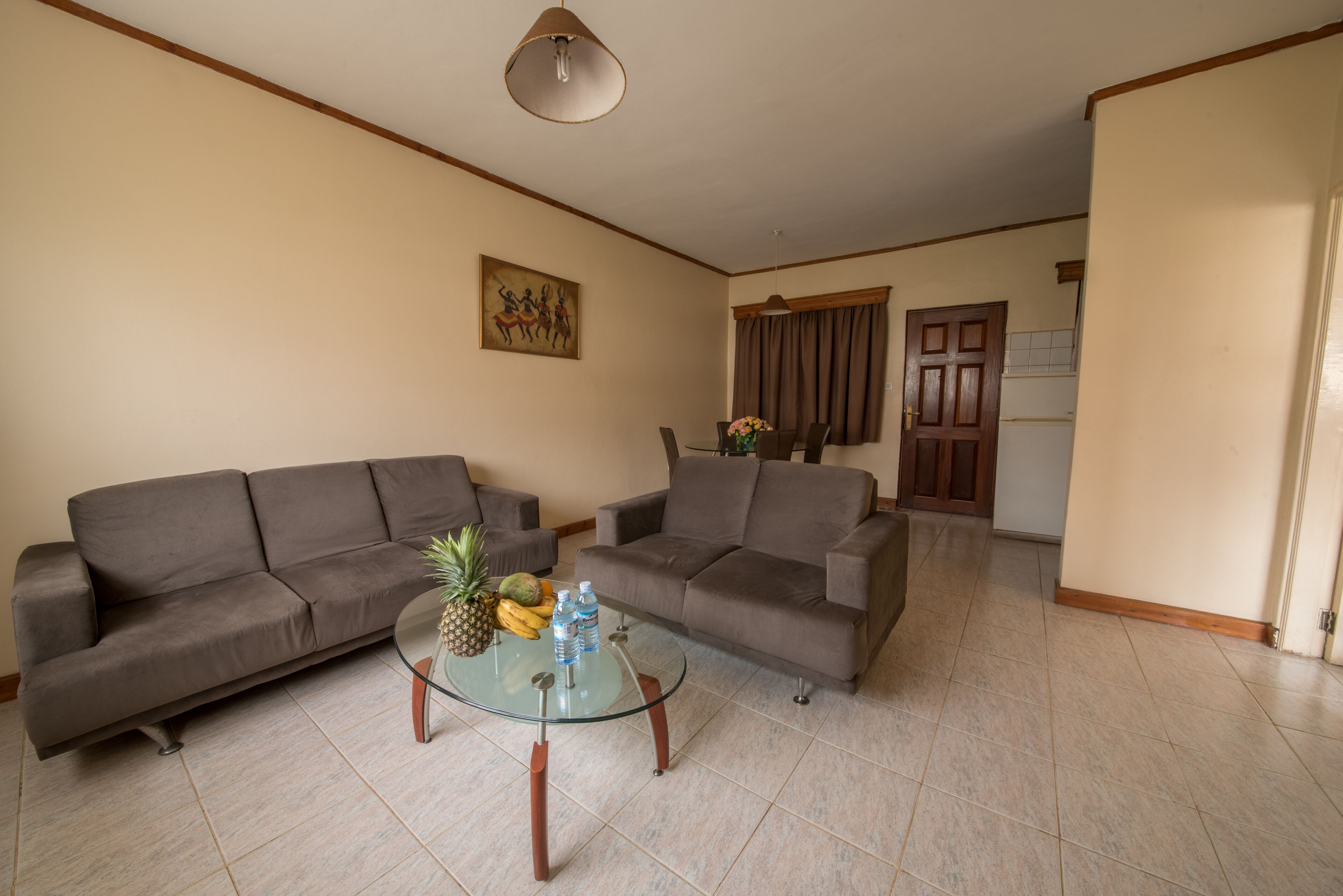 Apartamento standard, 1 quarto | Área de estar | TV LED 35 polegadas com canais a cabo, TV, filmes pagos