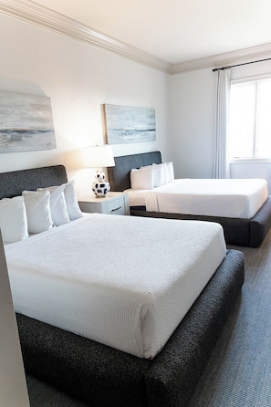 Suíte, 2 camas Queen | Roupas de cama premium, cofres nos quartos, escrivaninha
