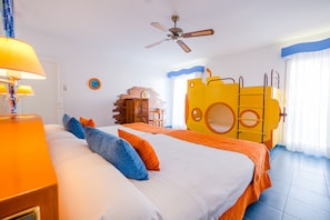 Quarto Familiar (Children Theme) | Cofre no quarto, secretária, cortinas/cortinados opacos, Wi-fi grátis 